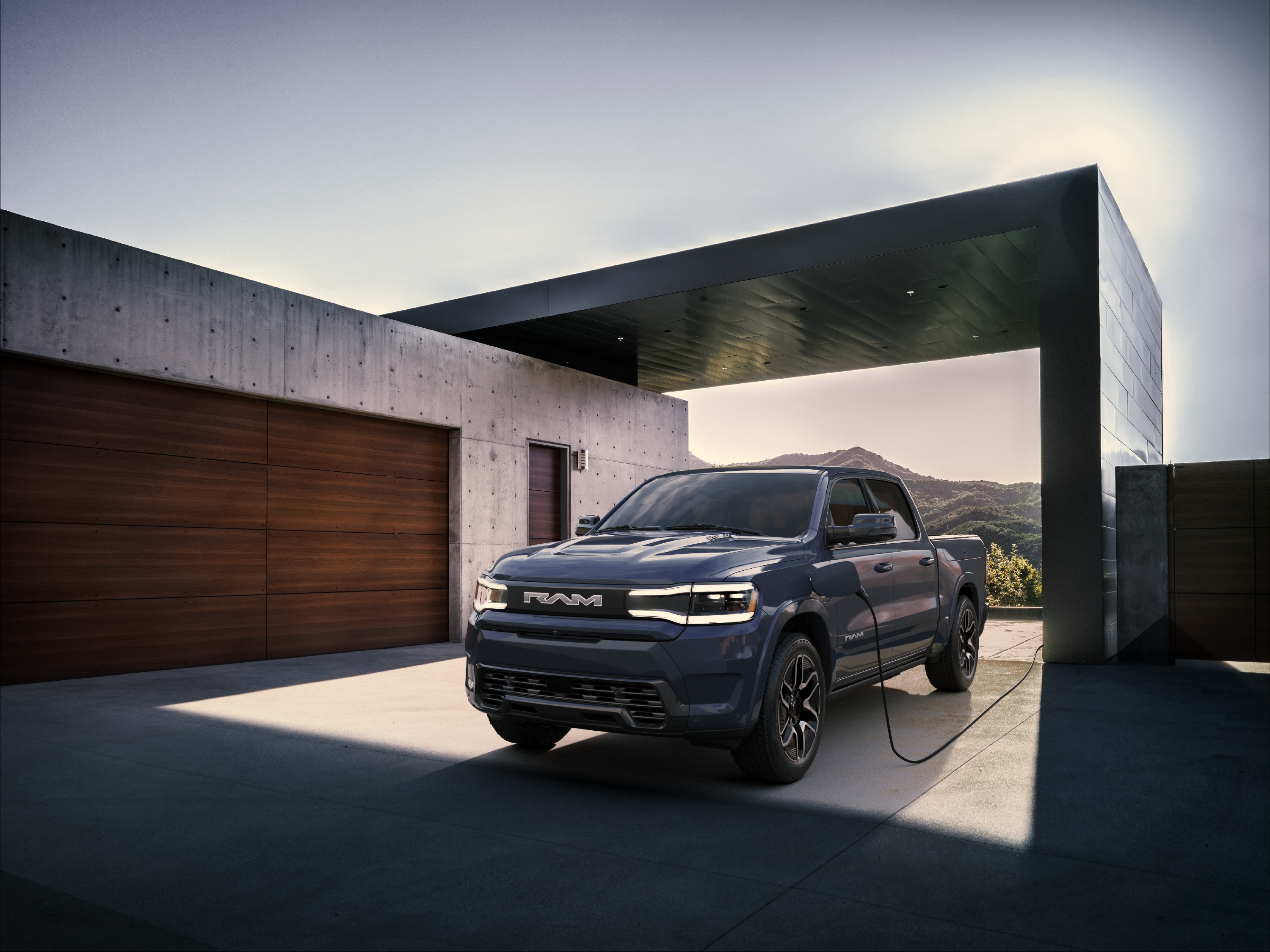 Discover Electric & Hybrid Cars | Chrysler Dodge Jeep Ram of Franklin